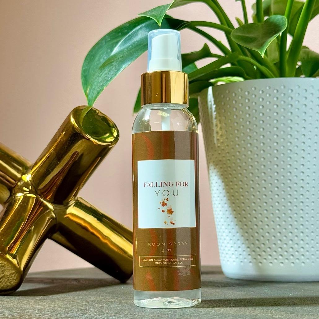 ROOM SPRAY: FALLING FOR YOU – CANVAS BEAUTY BRAND